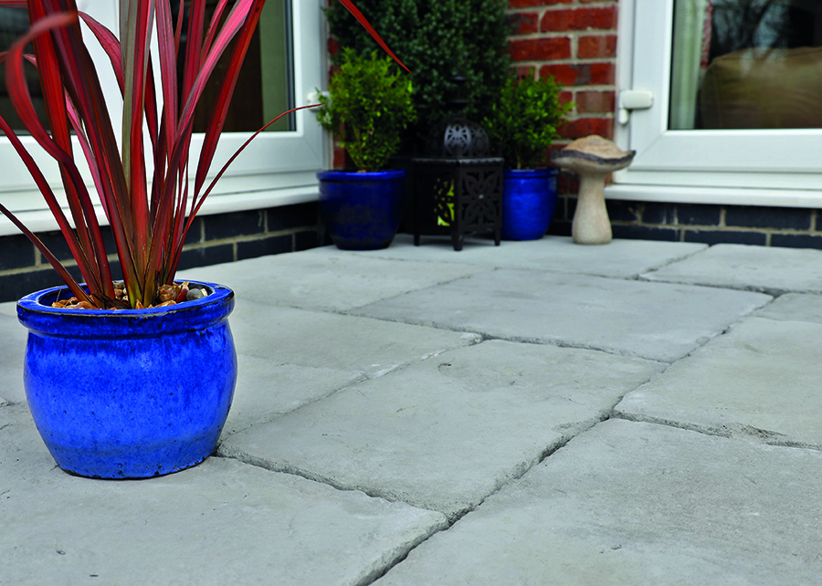 Bradstone cuts the carbon content of its concrete paving by 20% | Stone ...