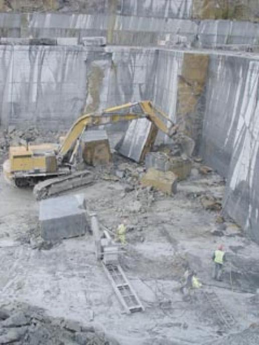 Man dies in quarry accident | Stone Specialist